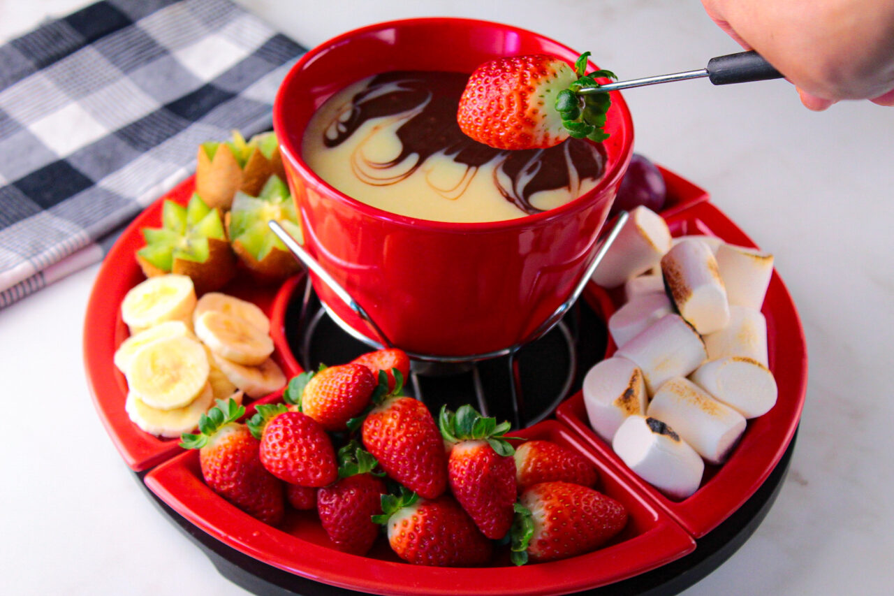 FONDUE DE CHOCOLATE DUO | SOBREMESA RÁPIDO E FÁCIL DE FAZER - Junho ...